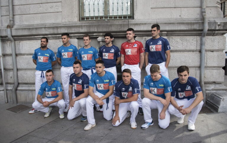 Triple victoria de Baiko pilota en Tolosa - Baiko Pilota